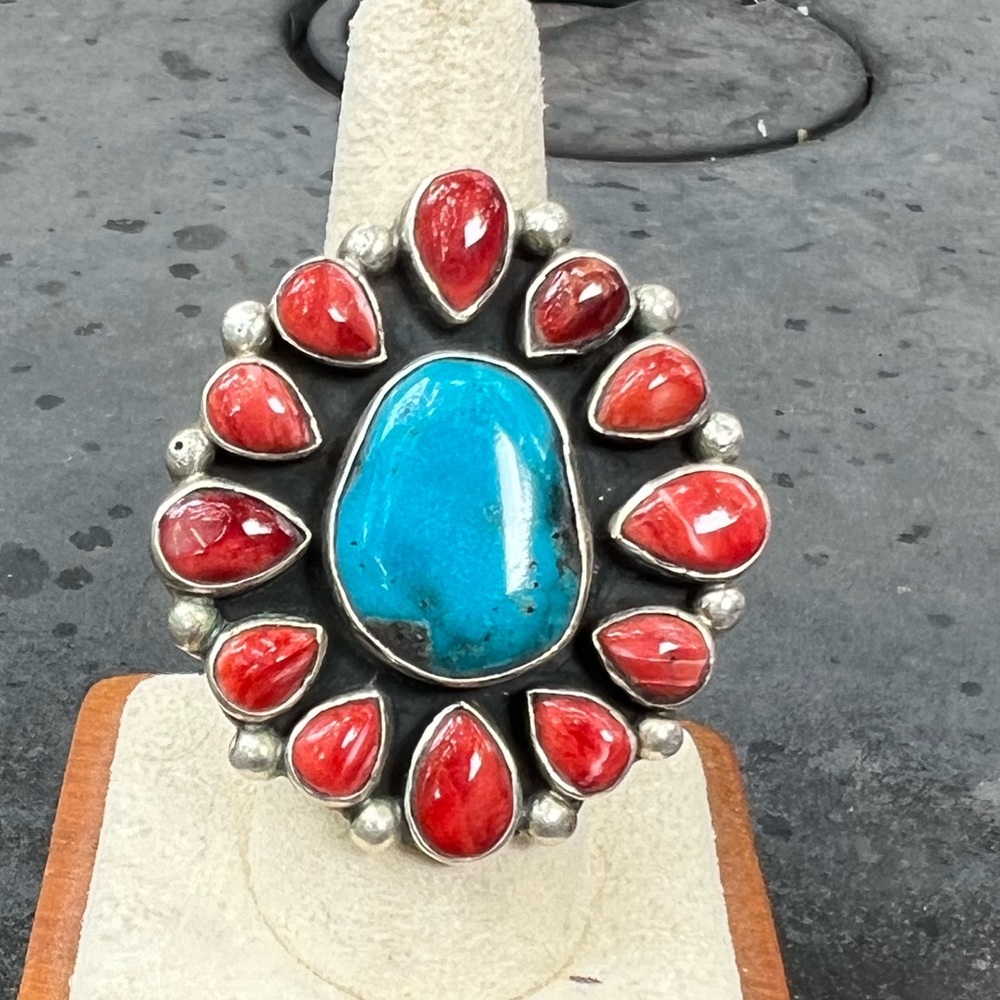 Gorgeous Chimney Butte Cluster Ring - Gem